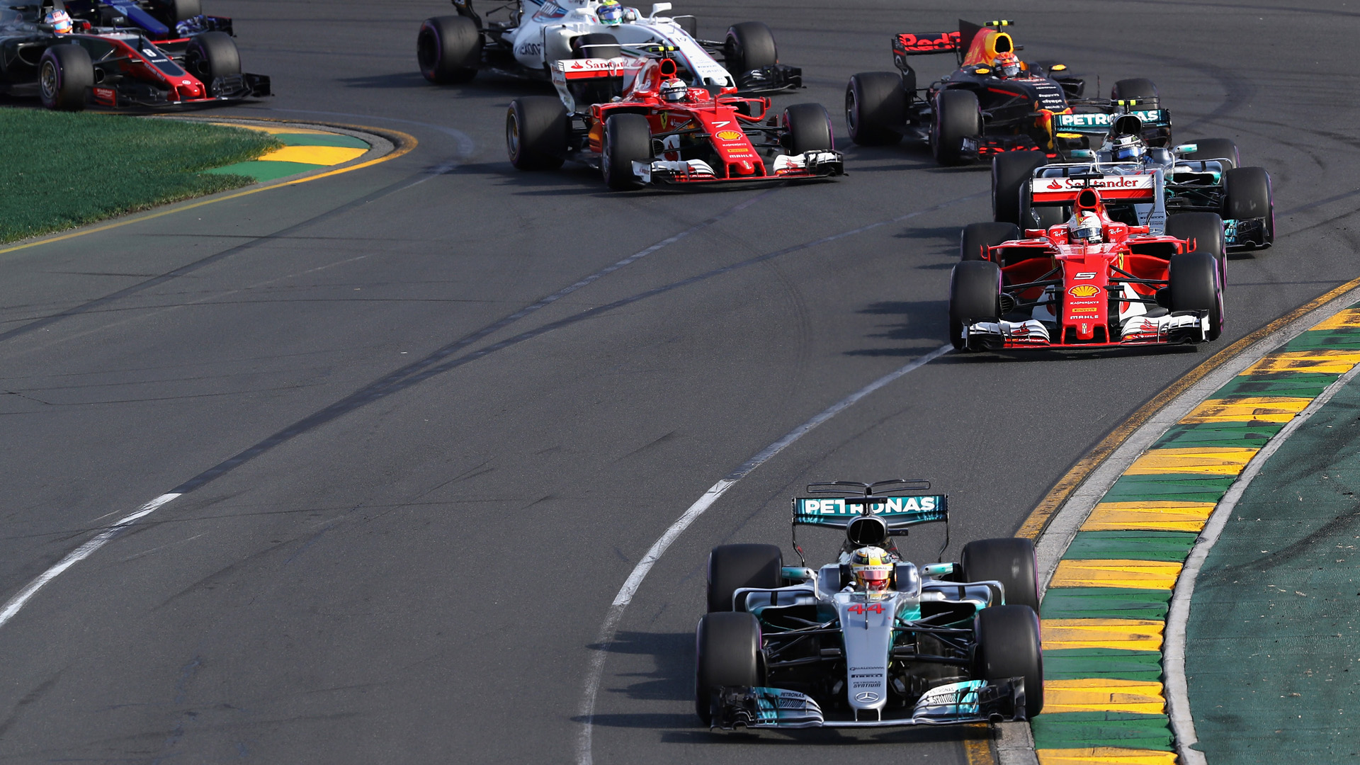 F1 2017 Review: Gaan Koos en JJ Max Verstappen voorbij?